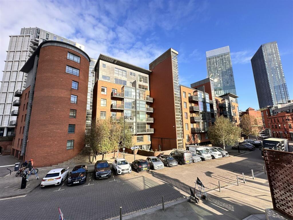 2 bed flat to rent, Deansgate Quay, 388 Deansgate | krispyhouse