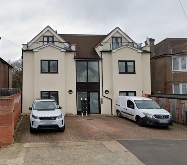 2 bed flat to rent, Marvels Lane, Grove Park, London, SE12 9PP ...